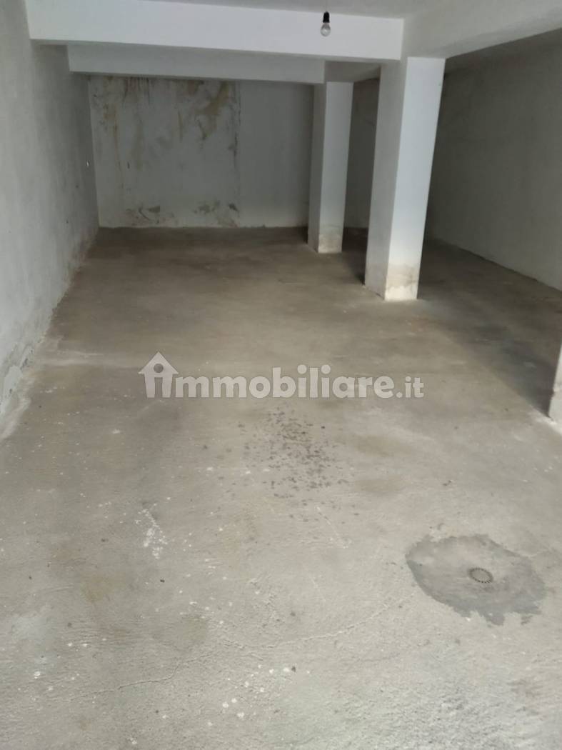 Garage - Box in Vendita