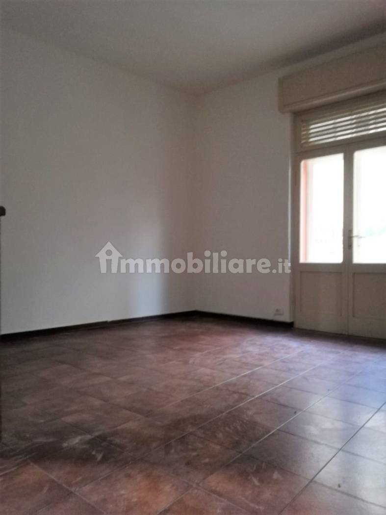 Quadrilocale via Fratelli Grioli, Centro, Mantova