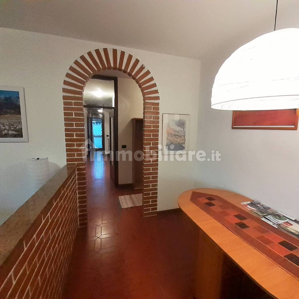 Trilocale 107 m², Centro, Sondrio