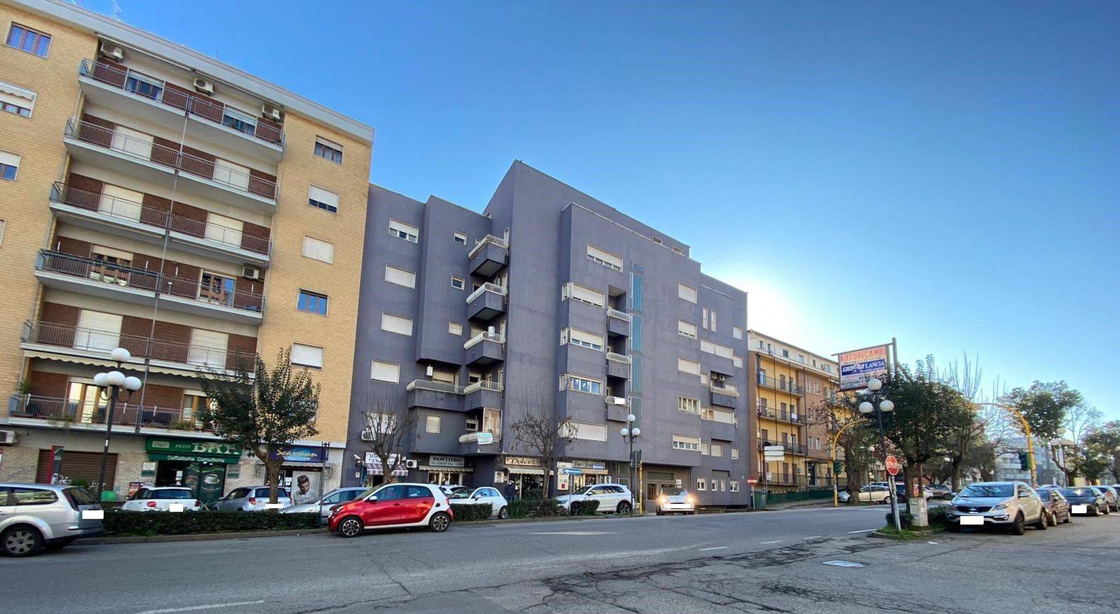 Appartamento via Alessandro Volta 18, Quattromiglia, Rende