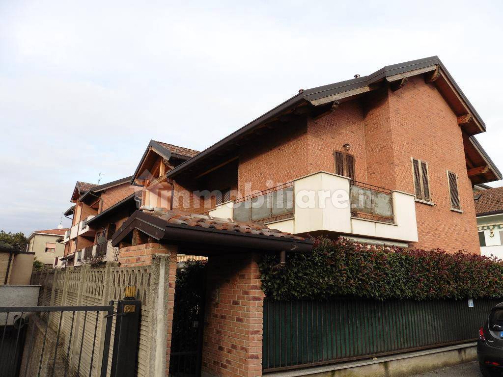 Quadrilocale via San Carlo 10, San Carlo, Seregno