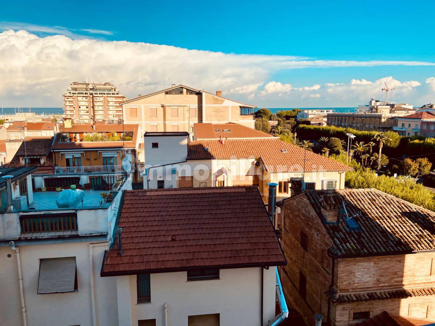 Quadrilocale piazza 20 Settembre, Centro, Civitanova Marche