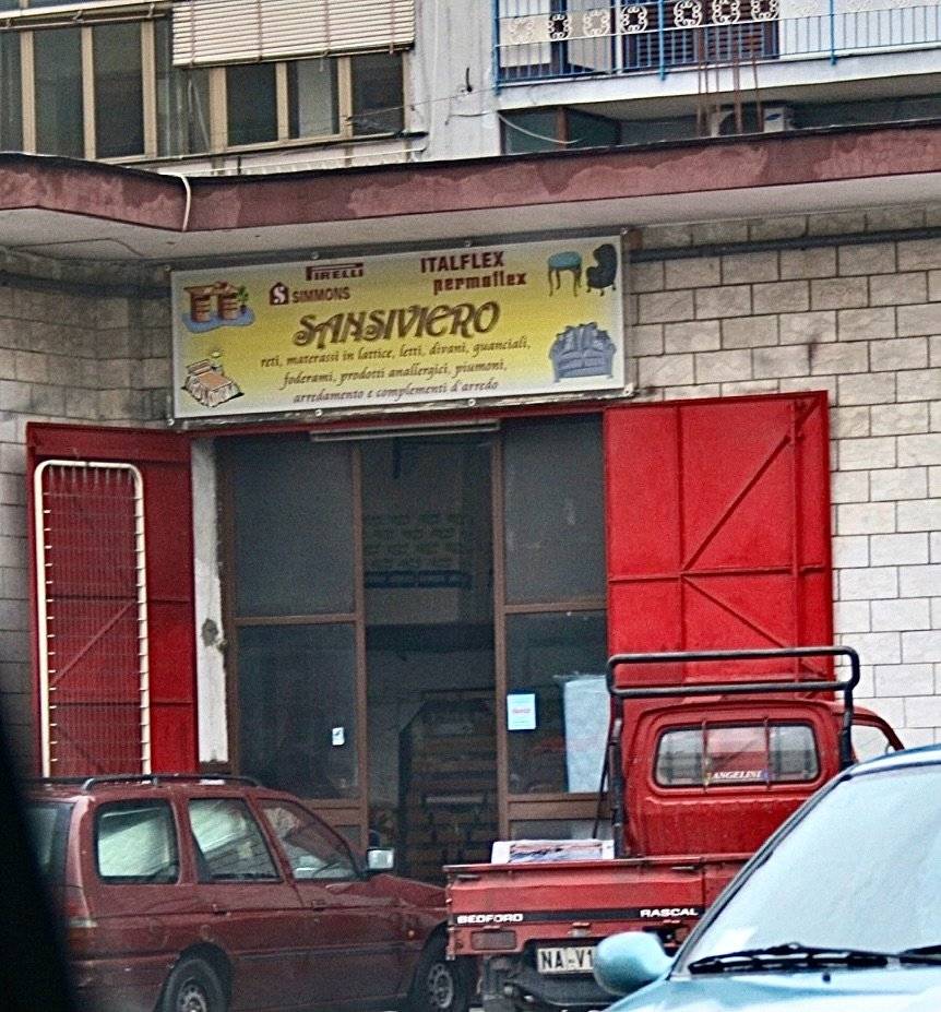 Locale commerciale in Vendita
