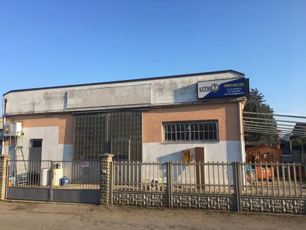 Capannone via Gaetano Donizetti 54, Ferrara, rif. 85517776 - Immobiliare.it