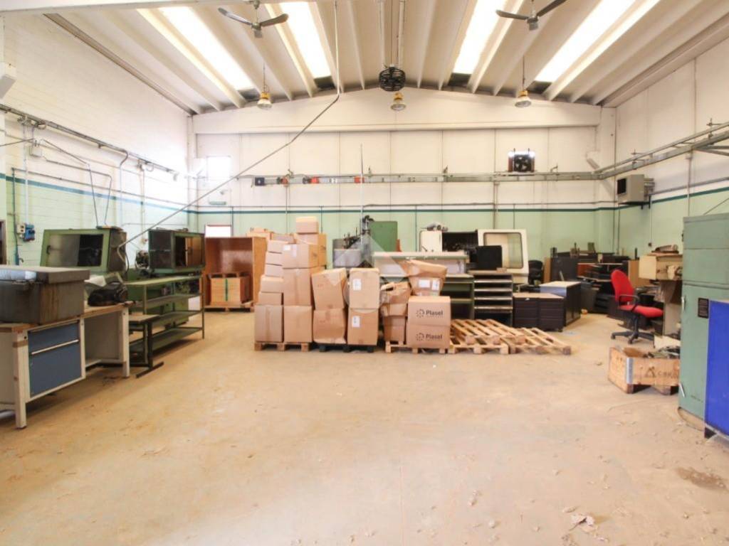 Capannone via Fratelli Cervi 123, Roncadelle, rif. 85545644 ...