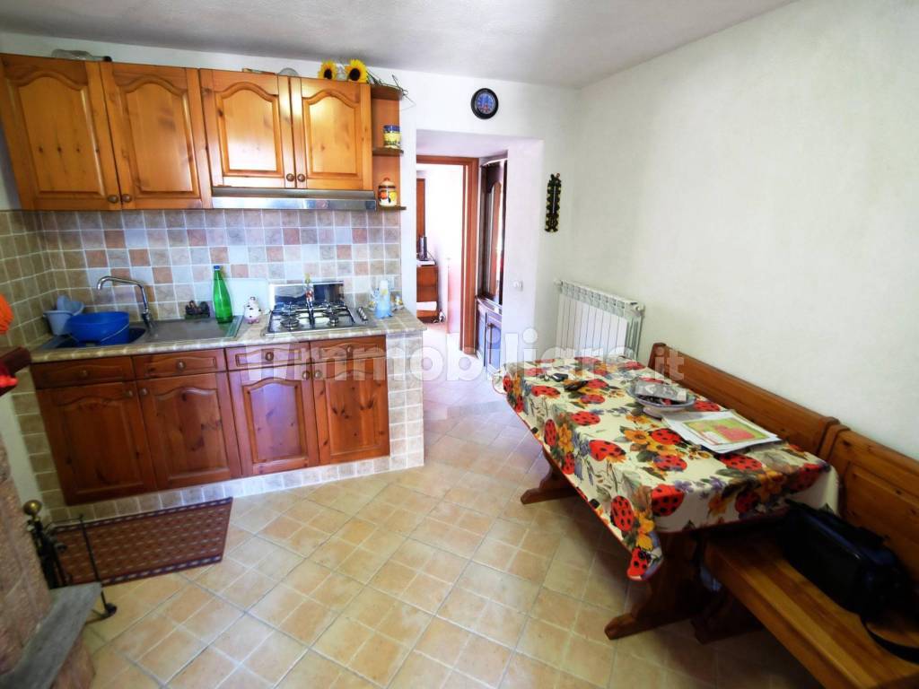 Vendita Terratetto unifamiliare in via San Paolo Fiamignano. Ottimo ...