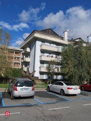 Quadrilocale via Cesare Battisti, Centro, Sondrio