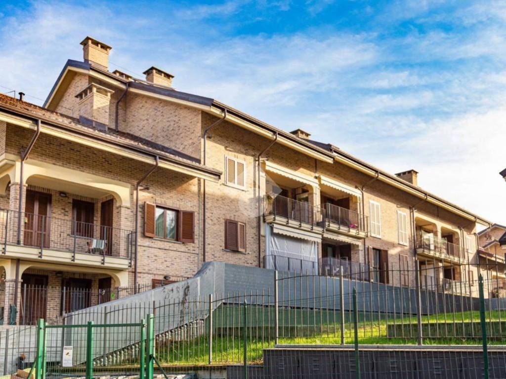 Vendita Appartamento Castiglione Torinese. Bilocale in via Monti 2 ...