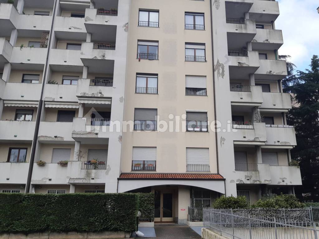 Affitto Appartamento Segrate. Bilocale in via Carlo Alberto Radaelli 12 ...