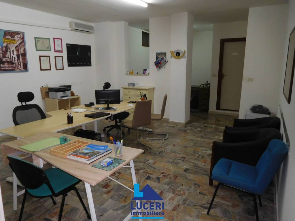Locale commerciale corso Roma, Gallipoli, Rif. 86057952 - Immobiliare.it