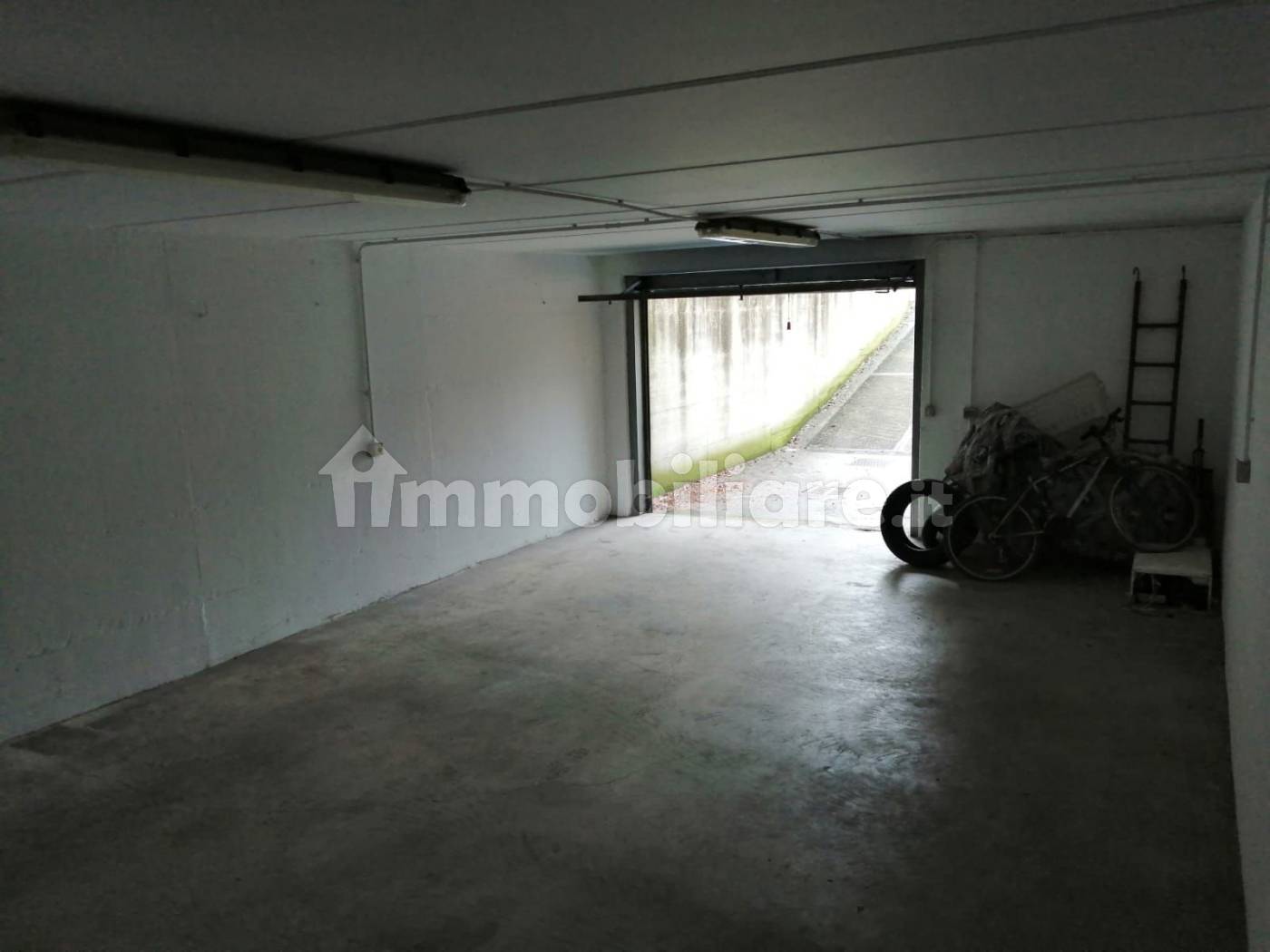 Garage - Box in Vendita