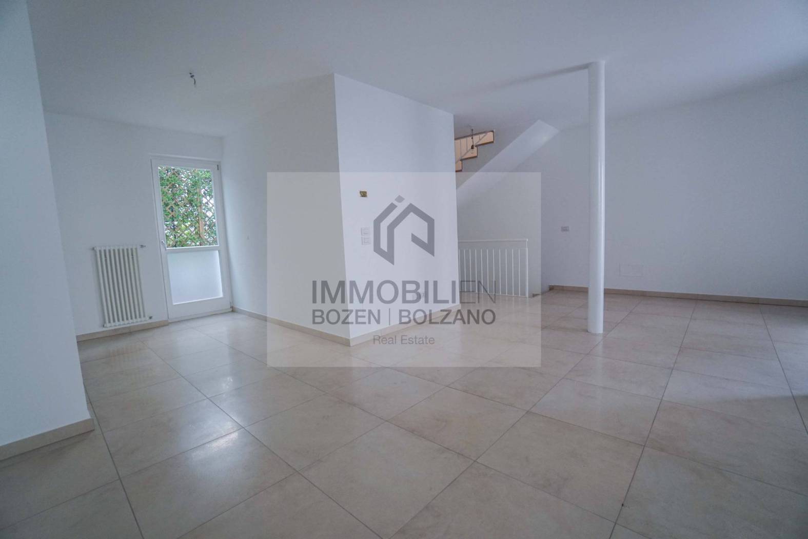 Villa unifamiliare via San Quirino 23, Gries - San Quirino, Bolzano