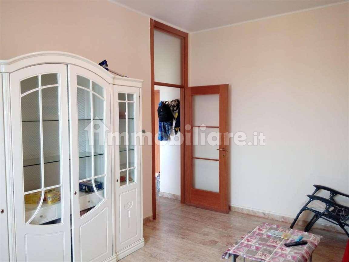 Bilocale buono stato, terzo piano, Cerese, Borgo Virgilio