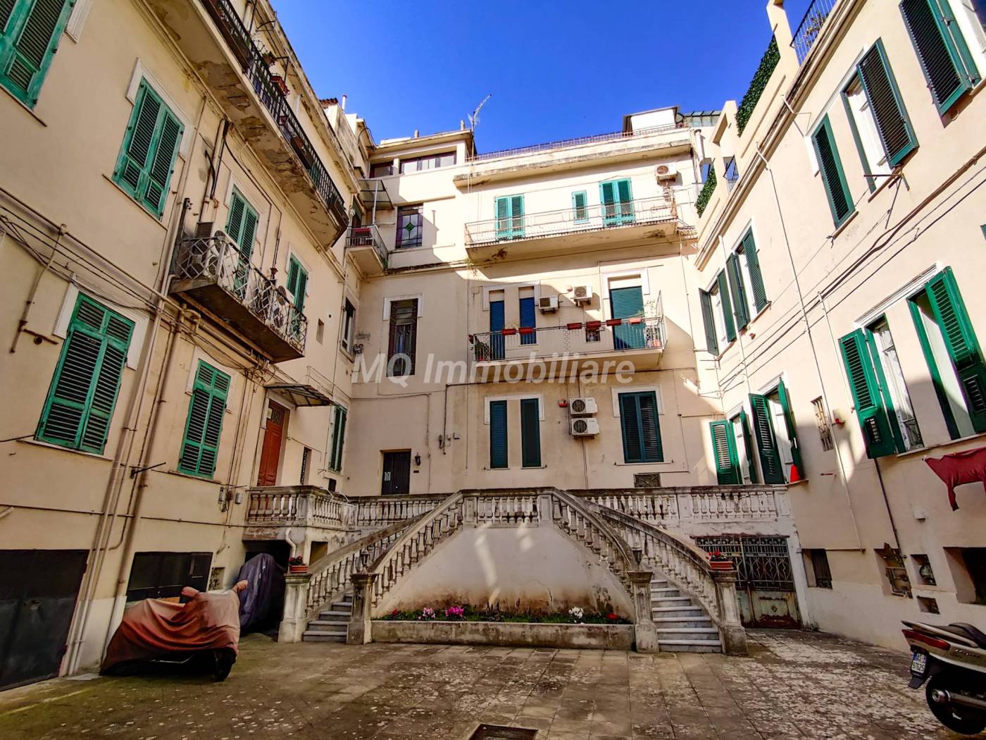 Appartamento via Gian Domenico Romagnosi 5, Centro Storico, Messina