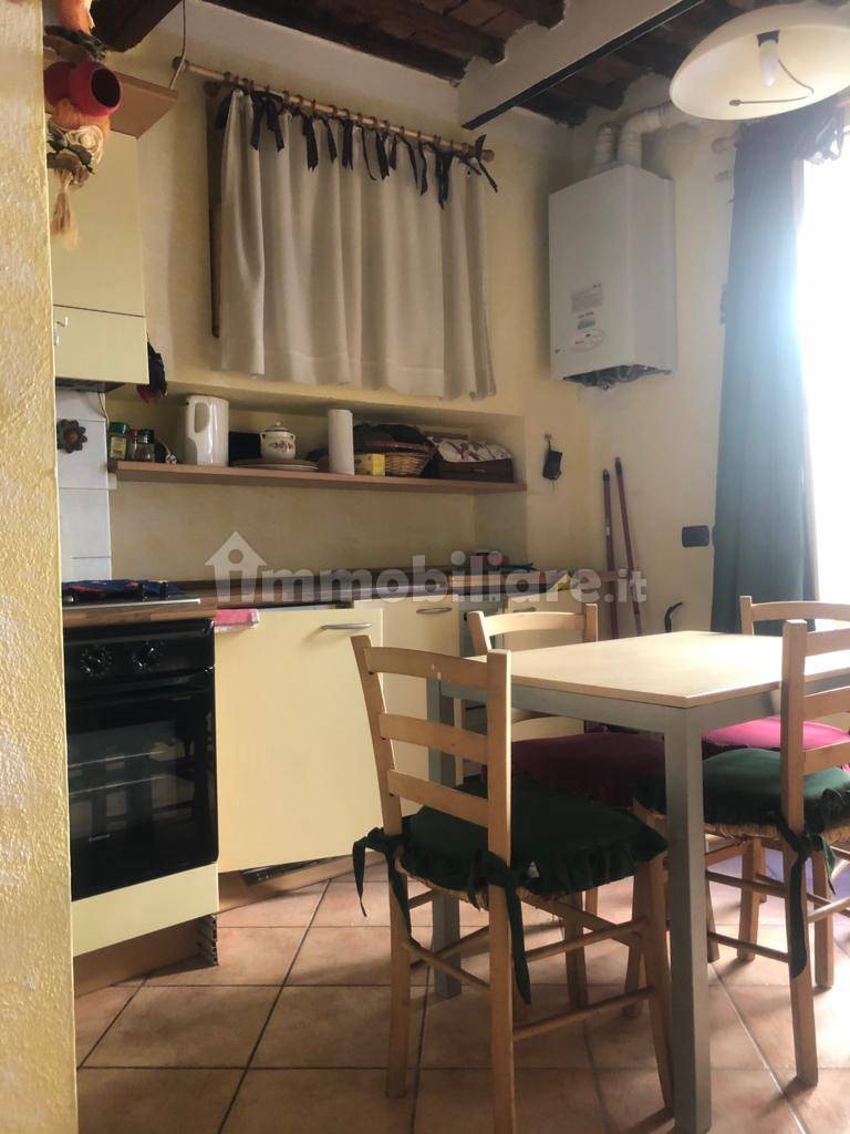 Bilocale via di Mezzo, Ovile - San Francesco, Siena