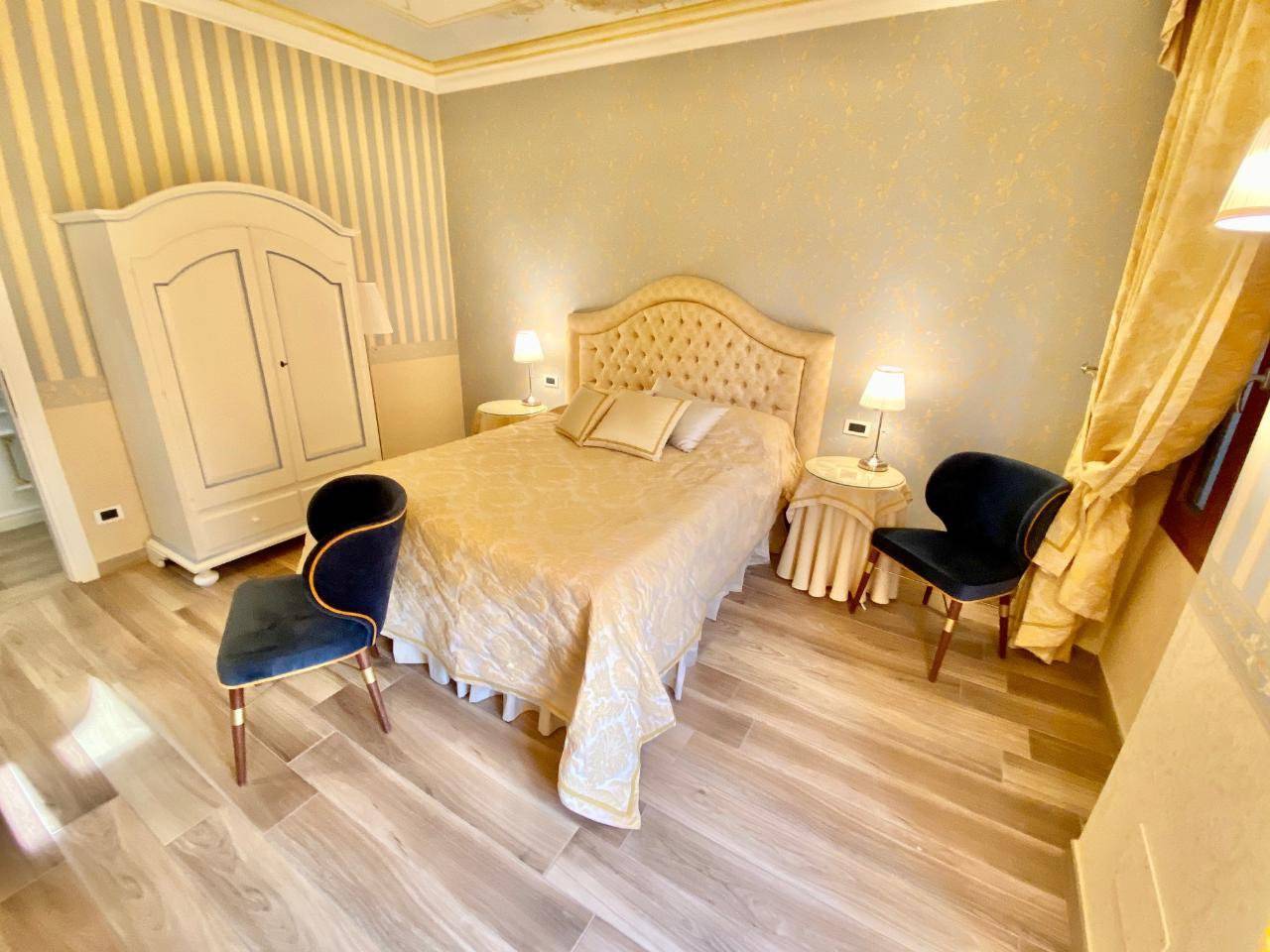 Bilocale via Bardellona, Centro, Cremona