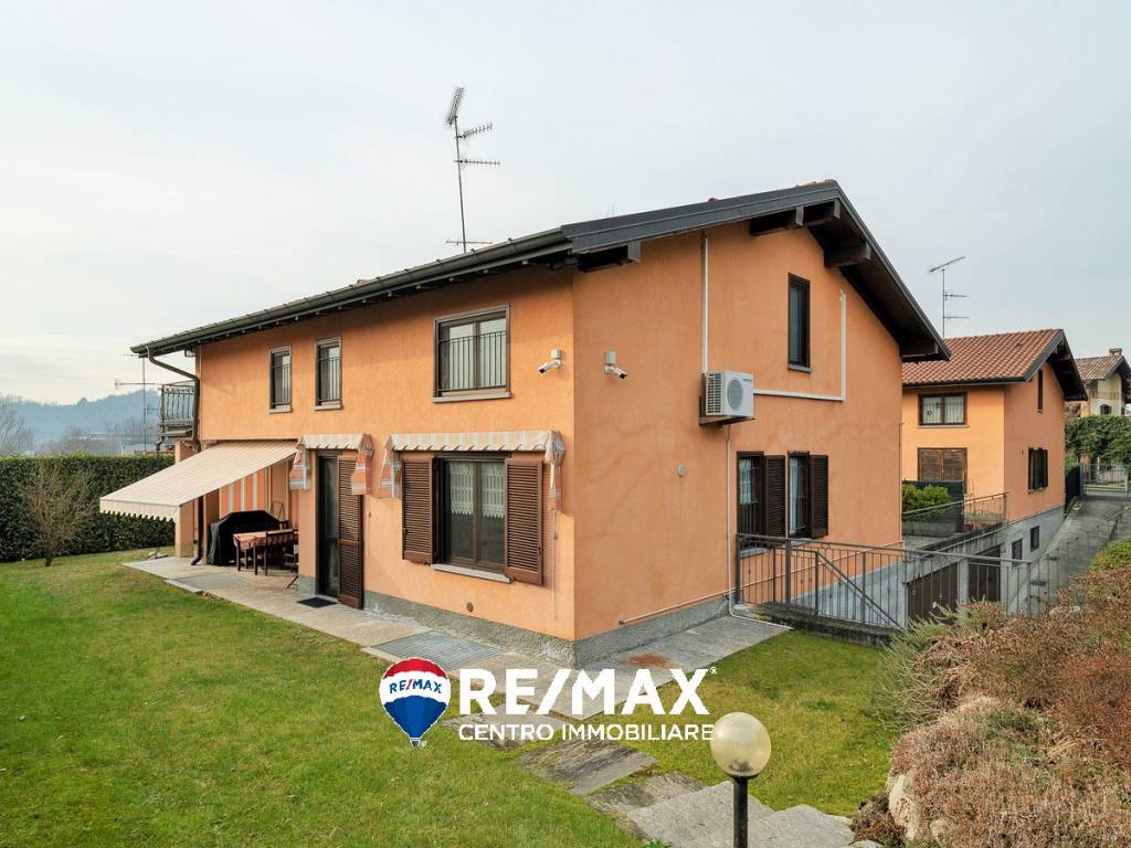 Vendita Villa unifamiliare in via Belvedere Galliate Lombardo. Buono ...