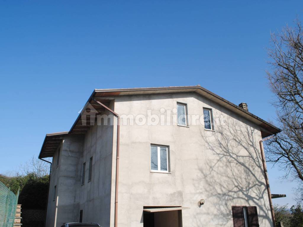 Sale Single family villa in Strada Fratticiola Selvatica-Piccione 12S ...