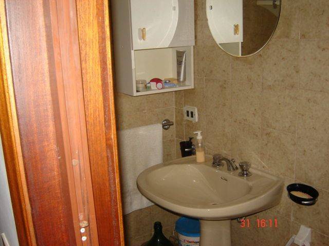 Vendita Appartamento Scalea. Trilocale in via Faro. Buono stato, terzo ...