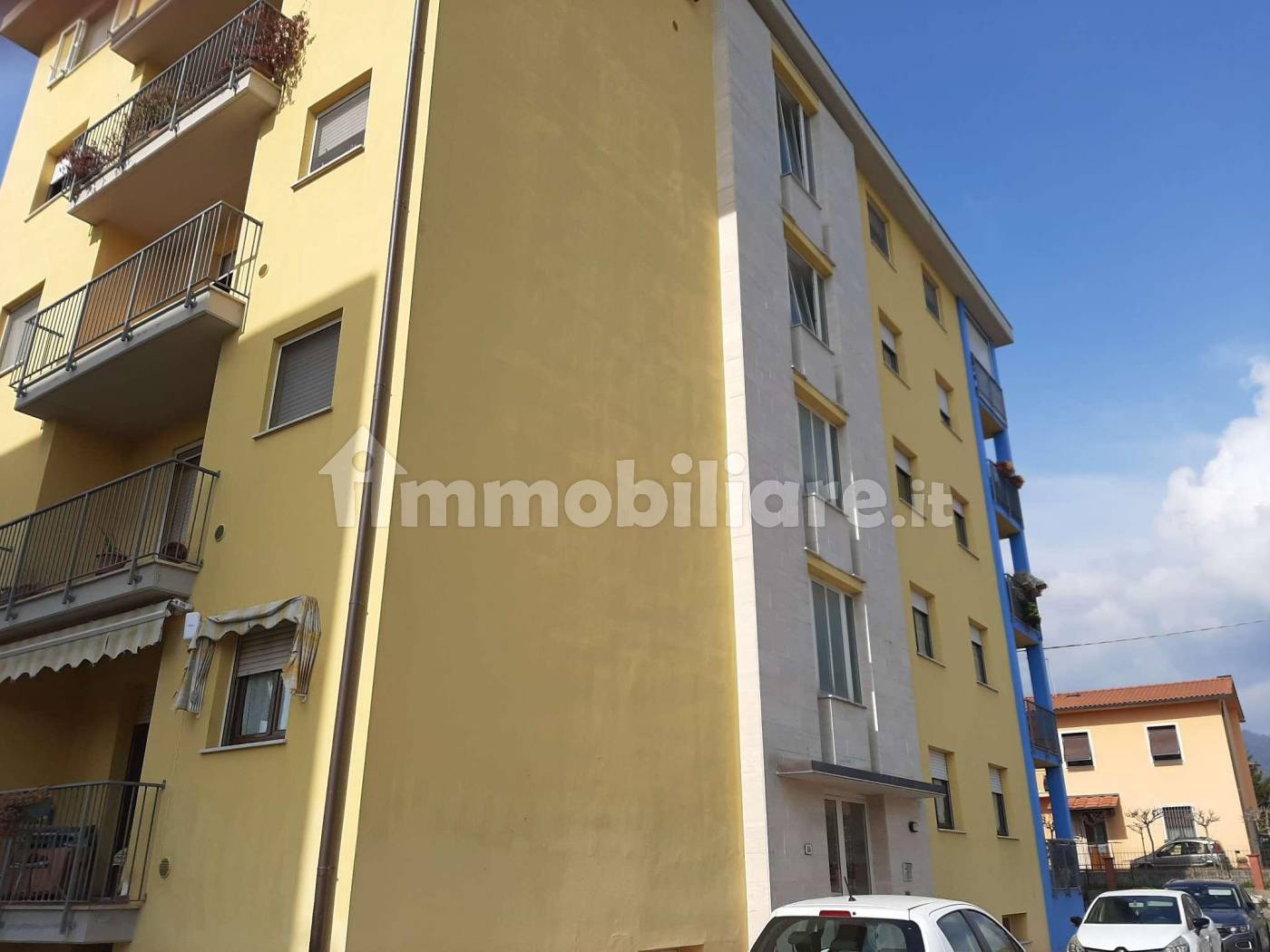 Quadrilocale via Squarciabocconi  19/C, Alberghi, Via Romana, Pescia Morta, Pescia