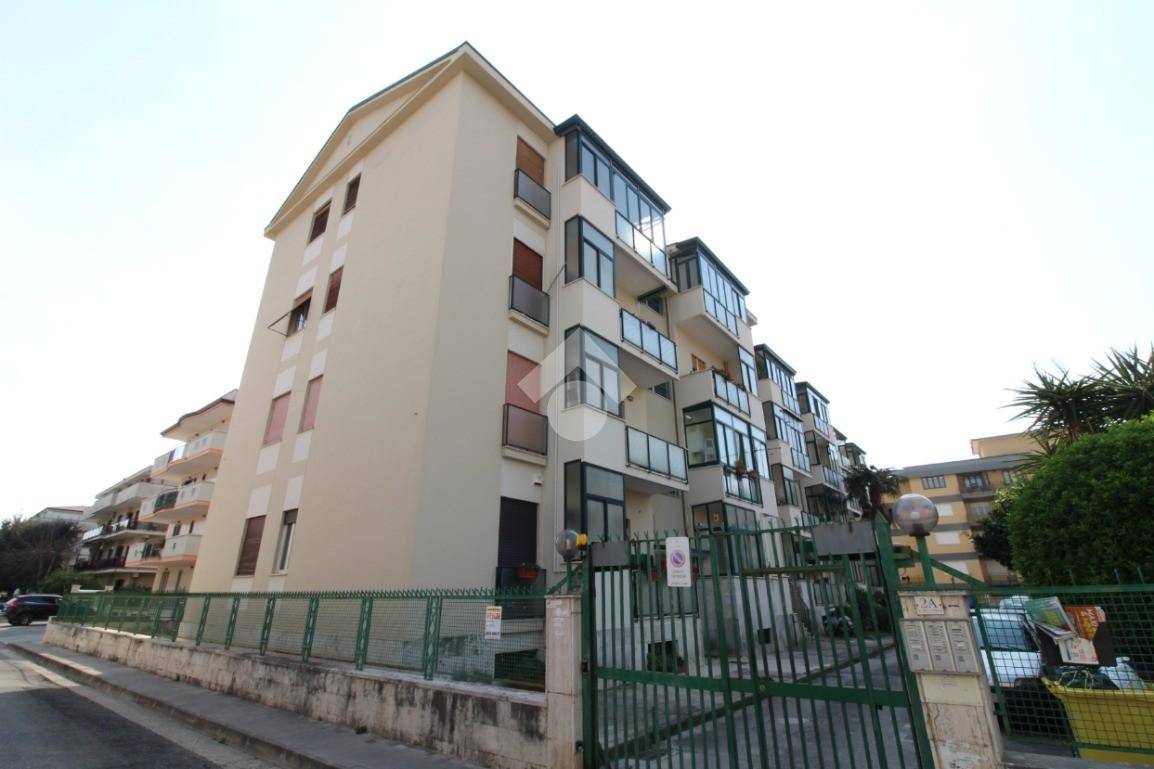 Trilocale via martiri di bellona 2, Reggia di Caserta, Caserta