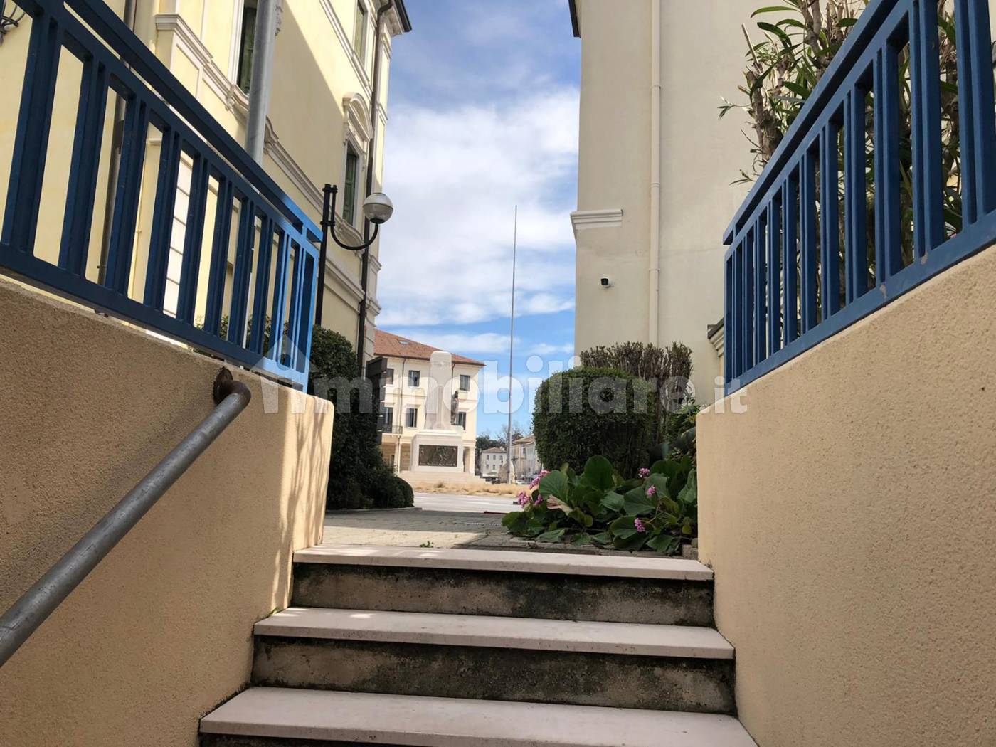 Garage - Box in Vendita