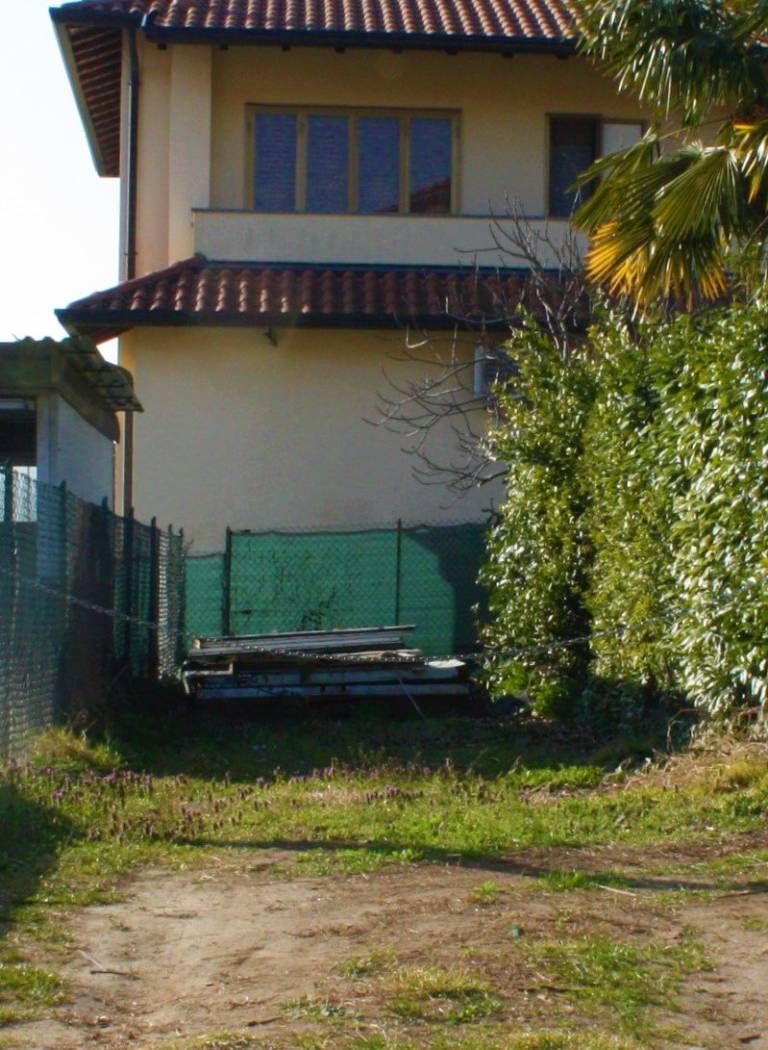 Bilocale via cavour, Montonate, Mornago