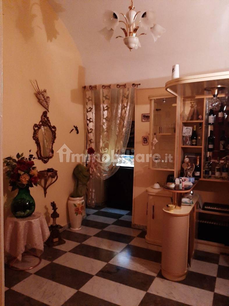 Quadrilocale via Monsignore Gruttadauria 11, Centro, Caltanissetta