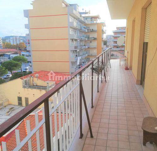 Trilocale via Tinozzi, Stadio - Lungomare Colombo, Pescara