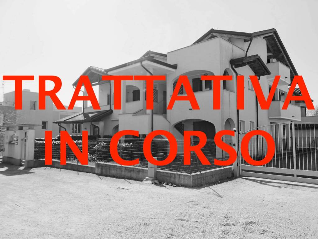 Affitto Appartamento Jerago con Orago. Bilocale in via Padulazze 9B ...