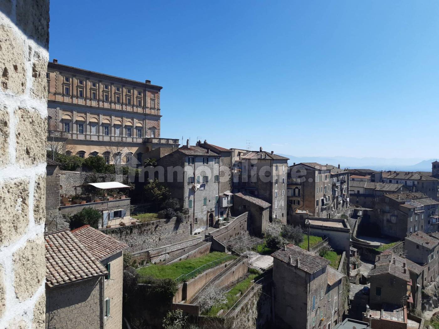 Trilocale via San Silvestro, Centro, Caprarola