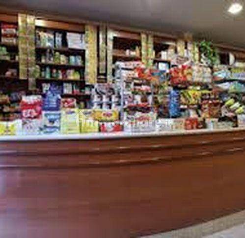 Tabaccheria in Vendita