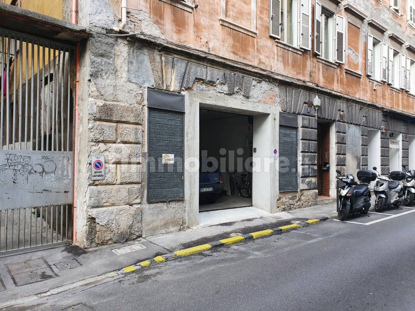 Garage - Box in Vendita