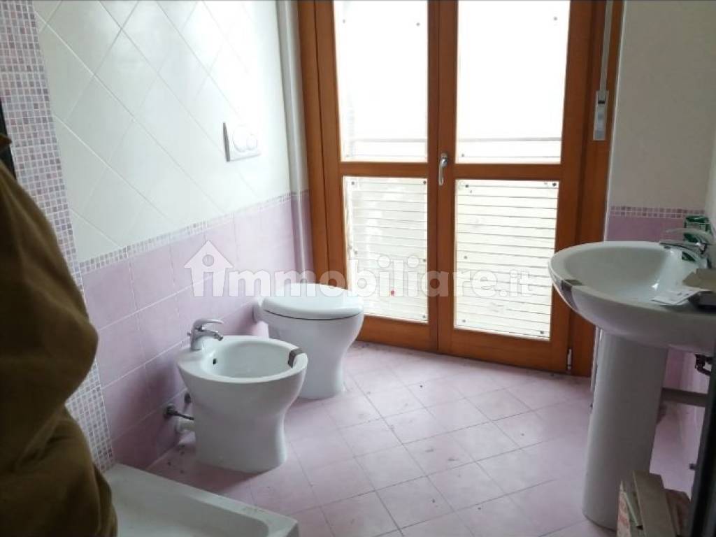 Vendita Appartamento Alba. Bilocale in corso Bra 56B. Ottimo stato ...