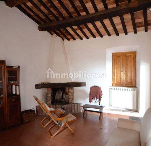 Trilocale buono stato, piano rialzato, Montemerano, Manciano
