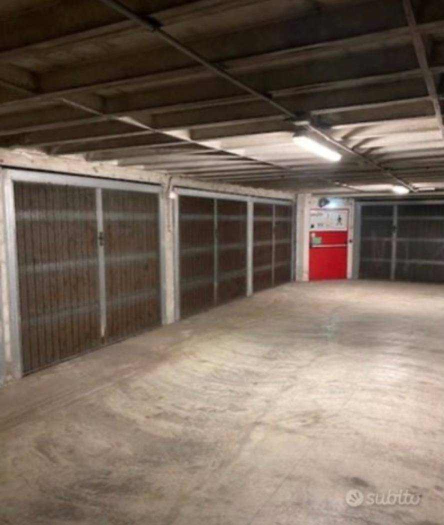 Garage - Box in Vendita