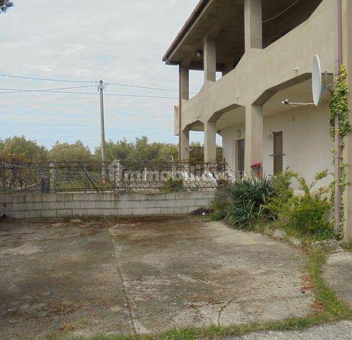 Trilocale Nazionale, Sellia Marina