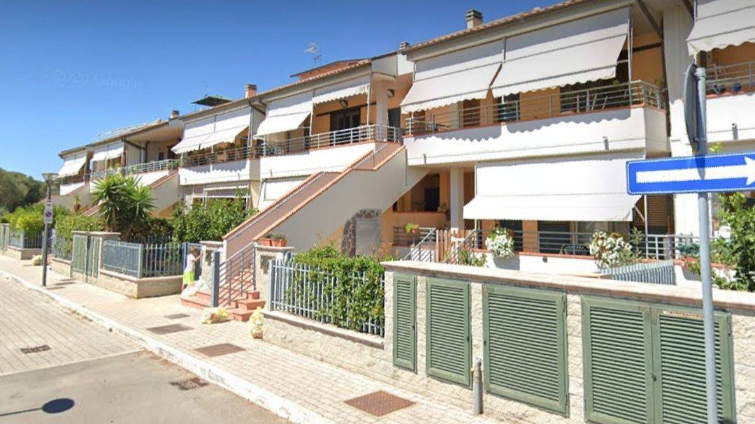 Appartamento nuovo, terzo piano, 167 Ovest, Campi Alti, Follonica