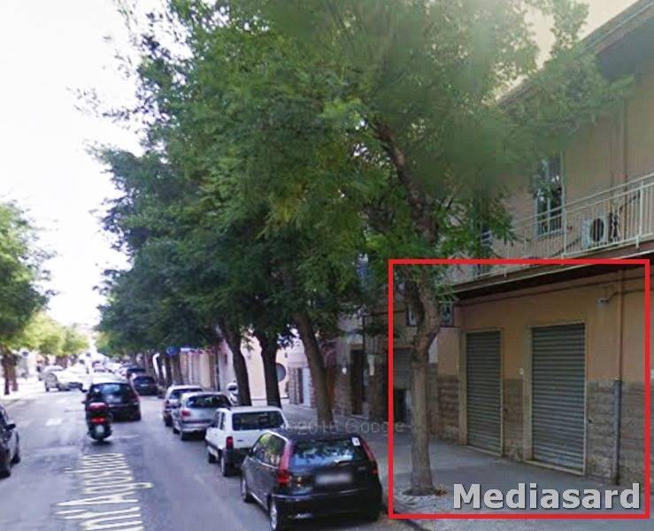 Locale commerciale in Vendita