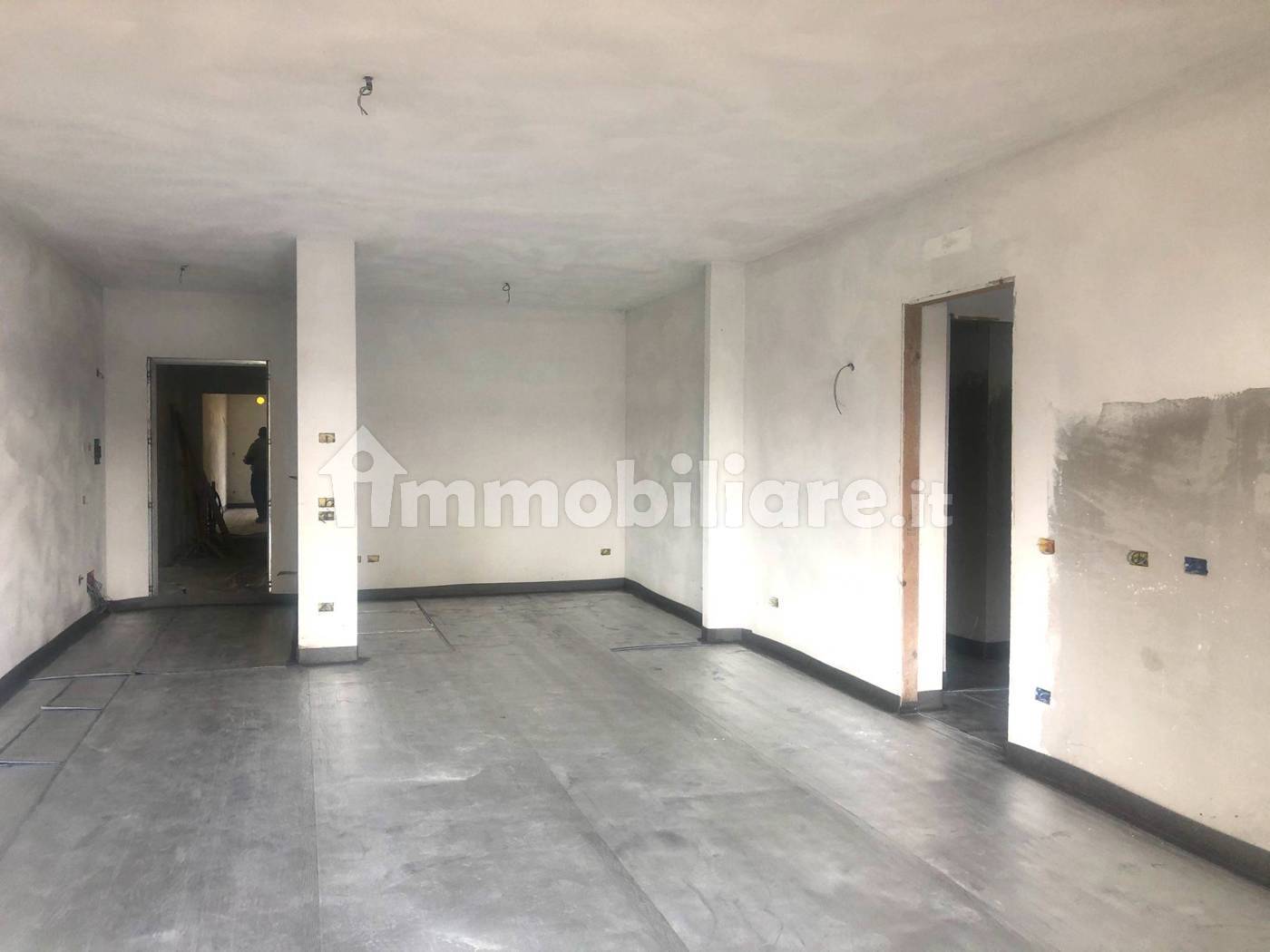 Bilocale nuovo, primo piano, Centro, Agliana