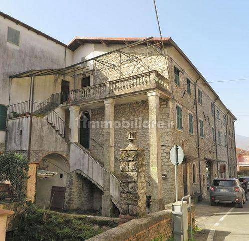 Appartamento buono stato, Centro, Filattiera