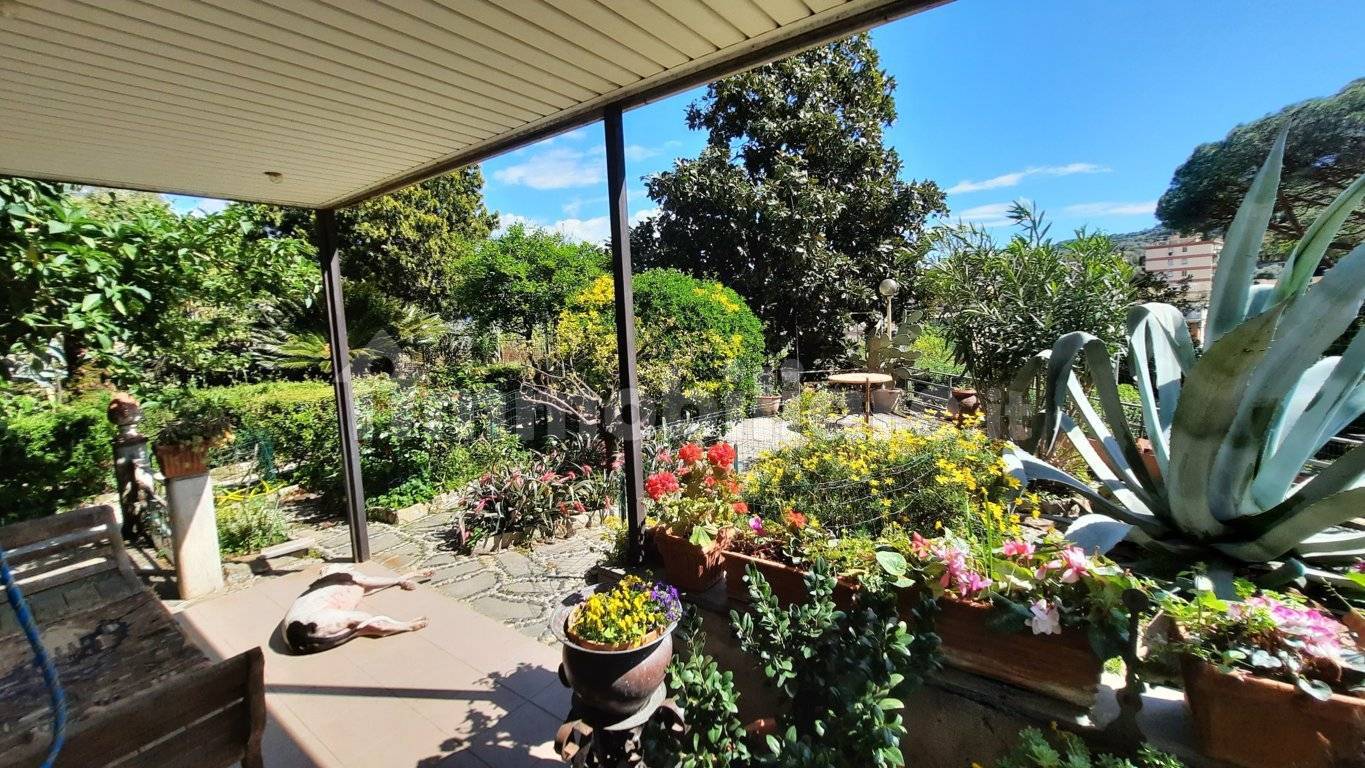 Trilocale via Crosa dell&#x27;Oro 4B, Centro, Santa Margherita Ligure