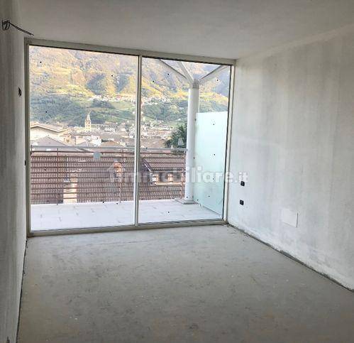 Trilocale nuovo, primo piano, Aosta