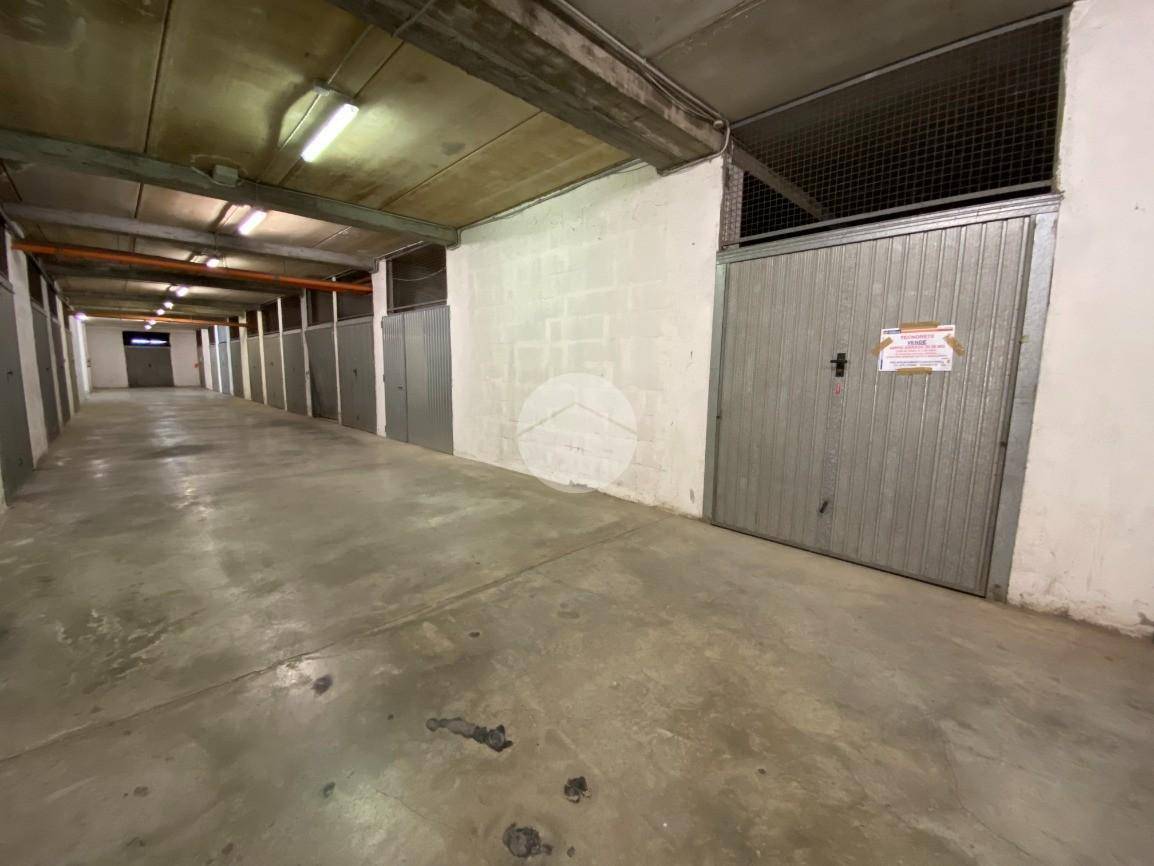 Garage - Box in Vendita