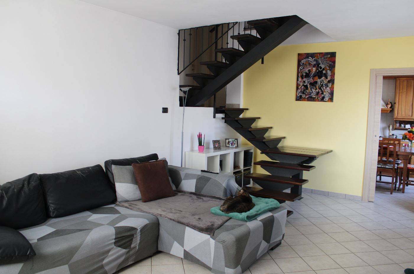 Appartamento via John Fitzgerald Kennedy, Centro, Taglio di Po