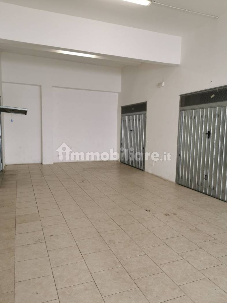 Garage - Box in Vendita