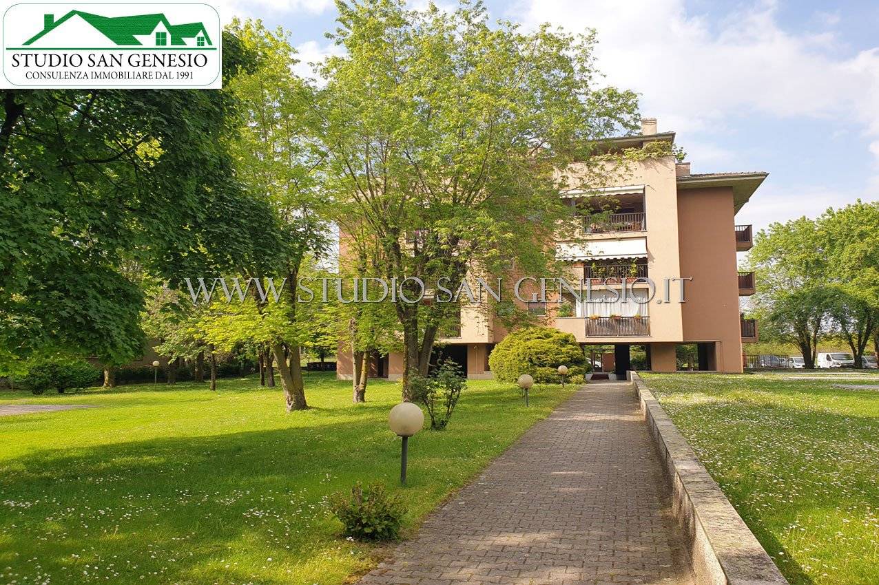 Quadrilocale via Giovanni Amendola, Viale Cremona, Pavia