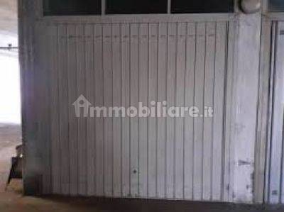 Garage - Box in Vendita