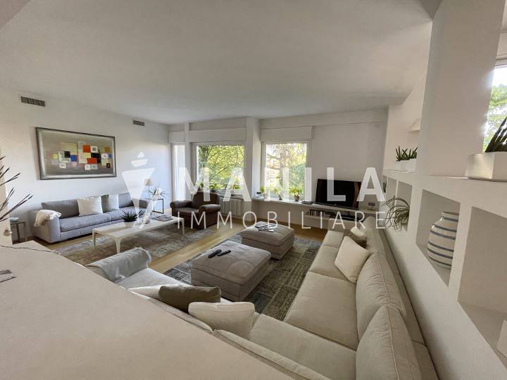 Appartamento ottimo stato, terzo piano, Piazza dei Signori, Treviso