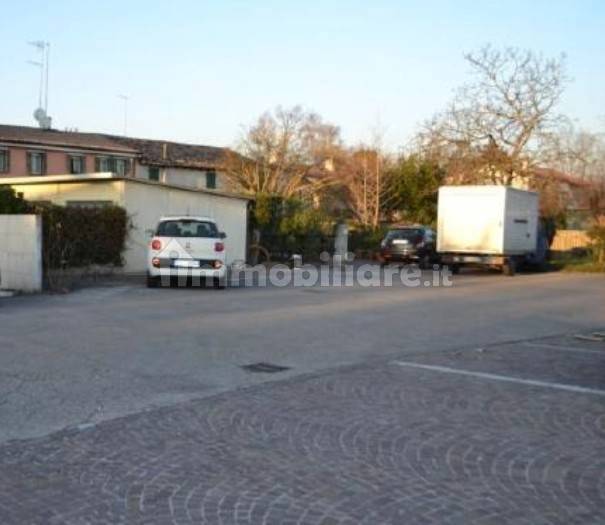 Asta per garage - box, via Agostino Battistel 23, Selvana Treviso, rif ...